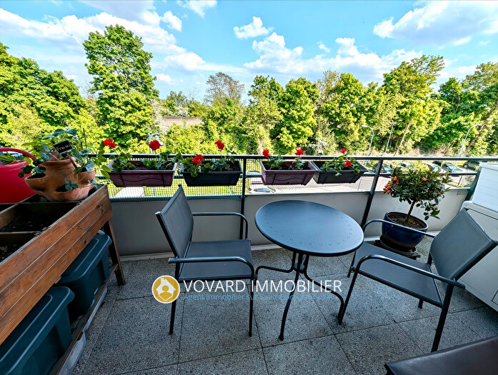 Appartement à vendre - Saint-Brice-sous-Forêt, Centre-ville, Clos - 3 pièces - 2 chambres