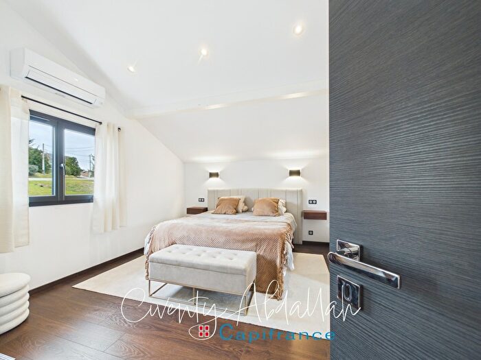 Maison 3 pièces à vendre à Les Ollières