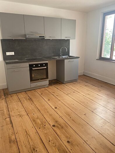 Appartement à louer - Strasbourg, Neudorf, Etoile, Gare, Schluthfeld - 2 pièces - 1 chambre