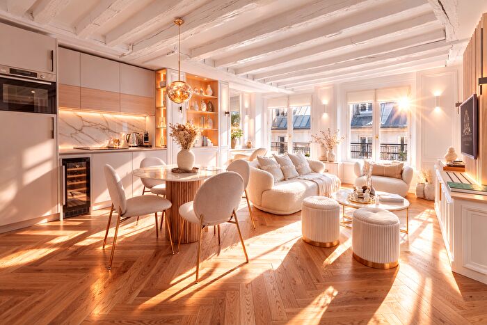 Appartement à vendre - Paris er , Palais Royal - 2 pièces - 1 chambre