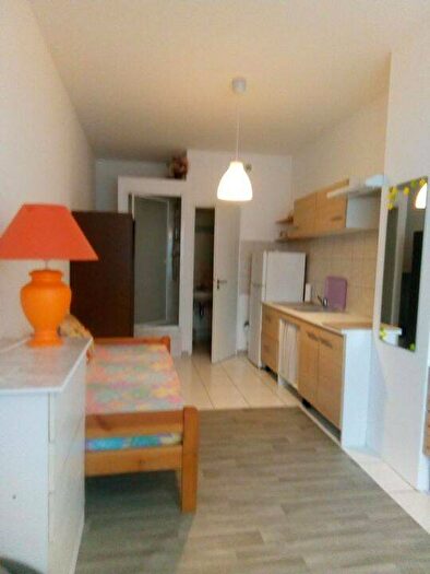 Neudorf Est Centre, Strasbourg - Appartement 1 pièce à louer