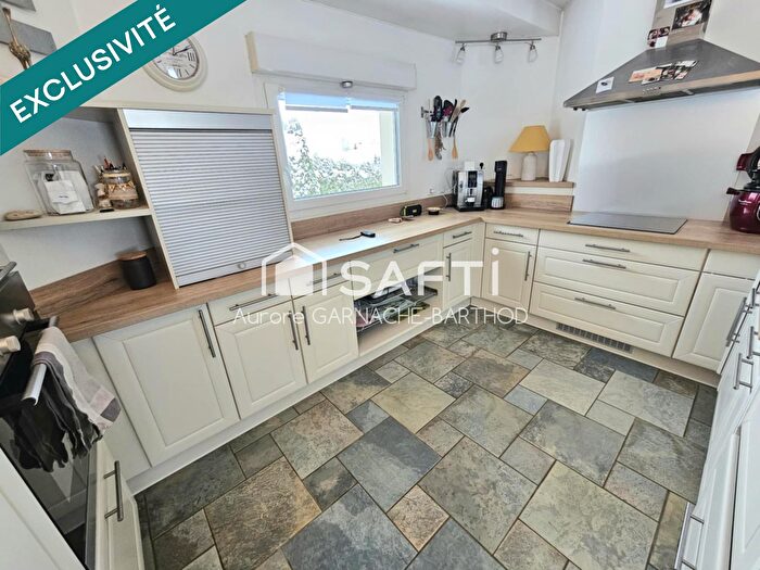 Maison à vendre - La Chenalotte - 6 pièces - 4 chambres