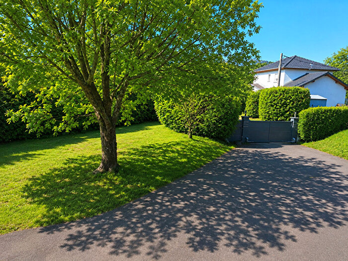 Maison 4 pièces à Savigny, à vendre
