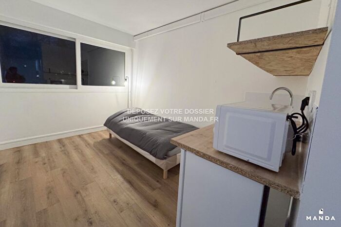 L'Étang-la-Ville - Appartement 1 pièce à louer
