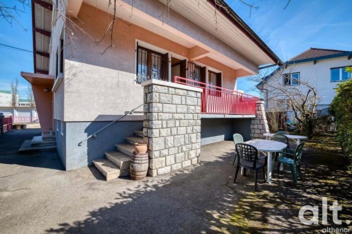 Maison 7 pièces à vendre à Annecy, Parc des Sports, Fier