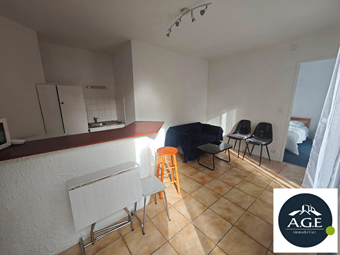 Yermenonville : Appartement 2 pièces à louer