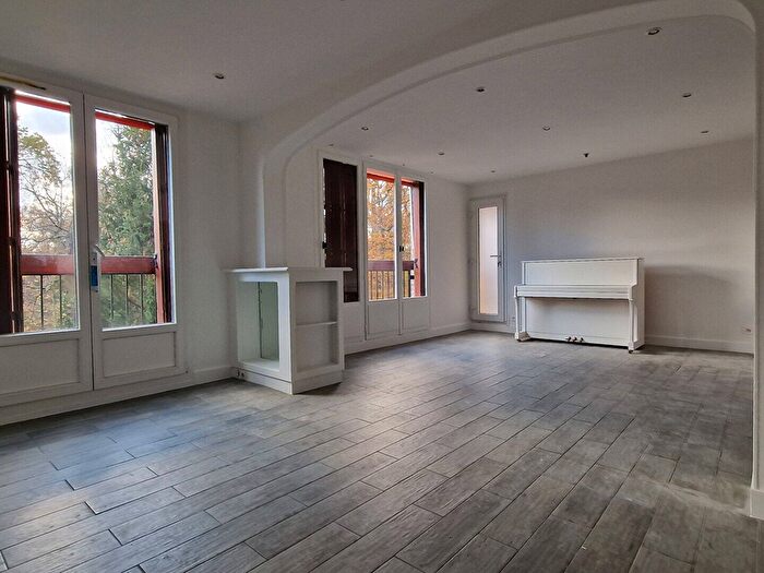 Charles de Gaulle-Léon Jouhaux, Livry-Gargan : Appartement 3 pièces à louer