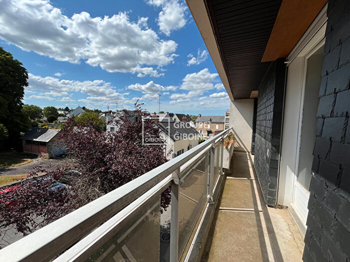 Cesson-Sévigné, Centre-ville, La Hublais, Beausoleil : Appartement 2 pièces à vendre