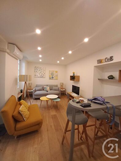 Appartement à louer - Nice, Vieux Nice - 1 pièce