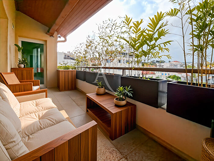 Appartement à vendre - Cannes, Prado, République - 3 pièces - 2 chambres