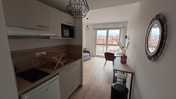 Appartement à louer - Nantes, Longchamp, Rond-Point de Rennes, Perverie, Américains - 1 pièce