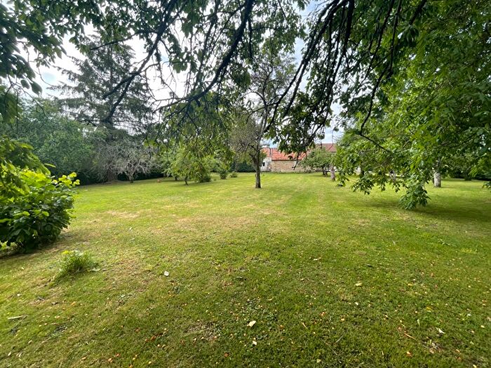 Maison 6 pièces à vendre à Lizières