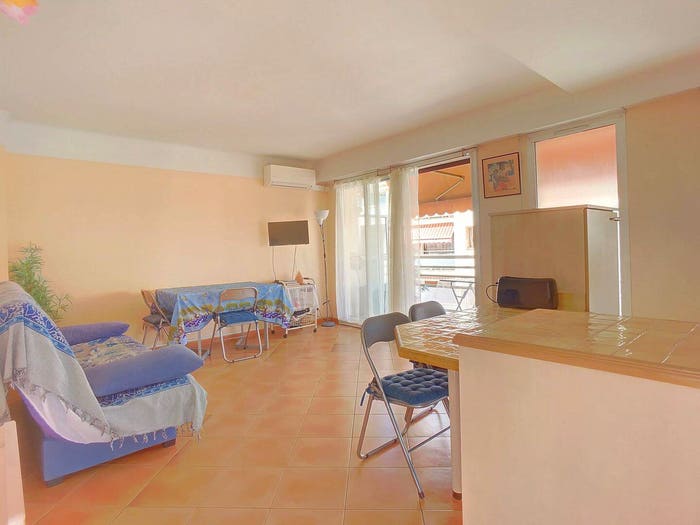 Appartement 2 pièces à louer - Juan-les-Pins, Antibes