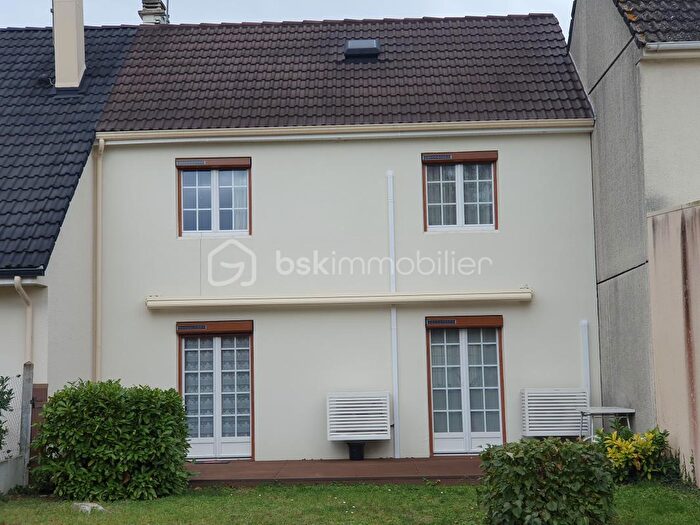 Saint-Ay - Maison 6 pièces à vendre