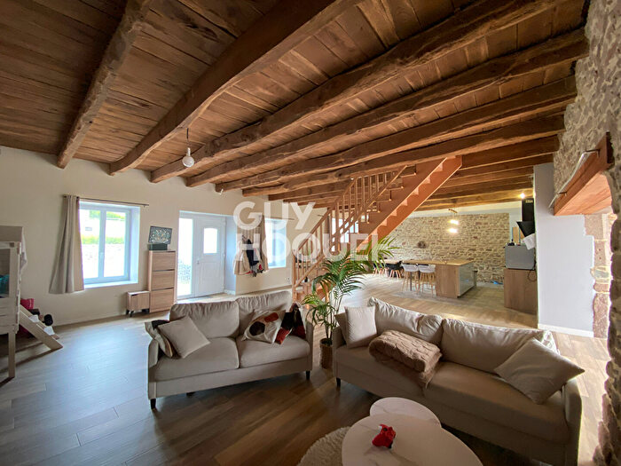 Saint-Broladre - Maison 6 pièces à vendre