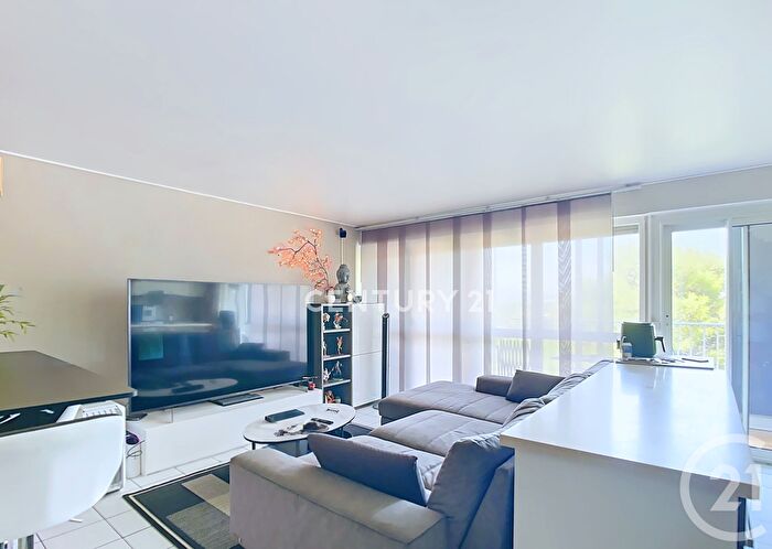 Appartement 4 pièces à vendre - Aubagne, Pin Vert, Ceinture Est