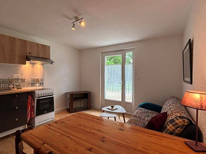 Rive Droite, Aire-sur-lAdour : Appartement 2 pièces à louer