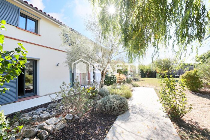 Grenade - Maison 8 pièces à vendre