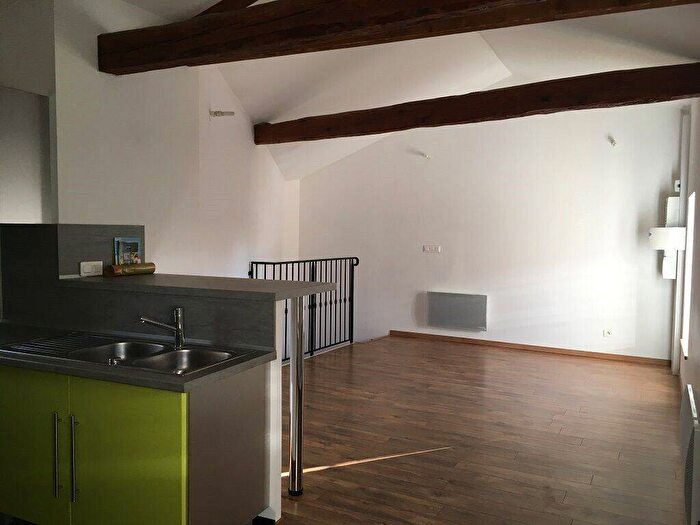 Appartement à louer - Lirac - 1 pièce