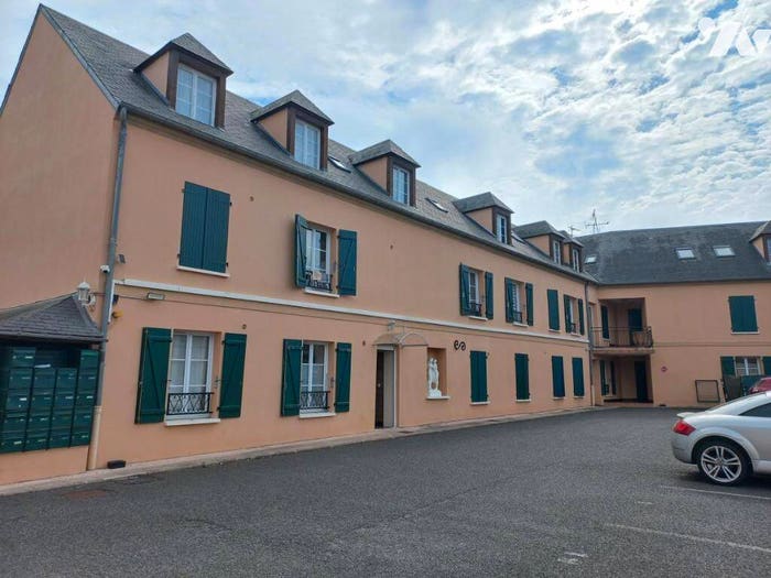 La Chapelle-en-Serval : Appartement 3 pièces à louer