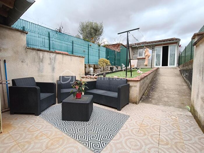 Beaumont-de-Lomagne - Maison 4 pièces à vendre