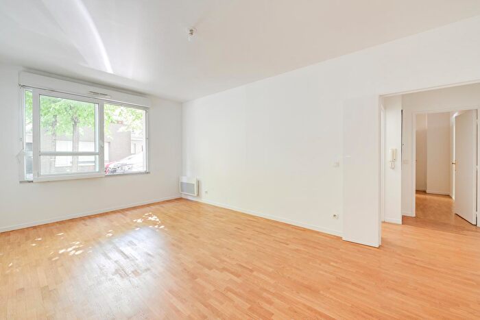 Appartement 3 pièces à Saint-Ouen, Centre-ville, à vendre
