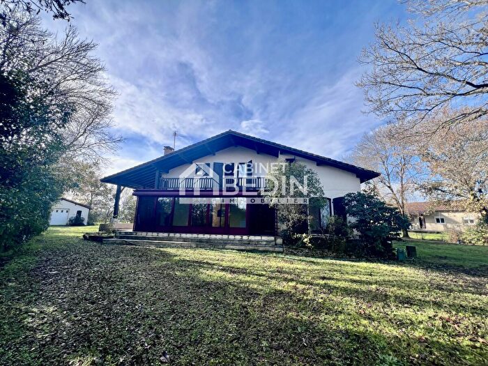 Maison à vendre - Saint-Loubès - 9 pièces - 7 chambres