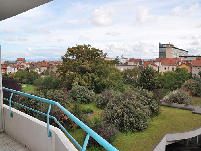 Clermont-Ferrand, Herbet, Brezet, Saint-Jean : Appartement 2 pièces à louer