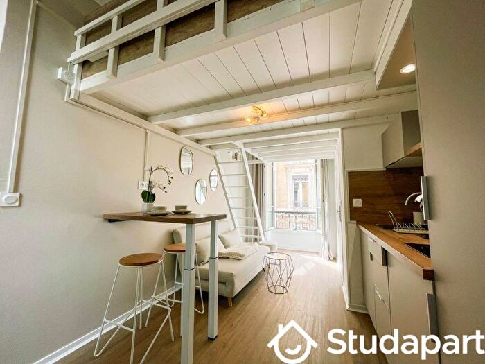 Appartement à louer - Championnet-Caserne de Bonne, Grenoble - 1 pièce