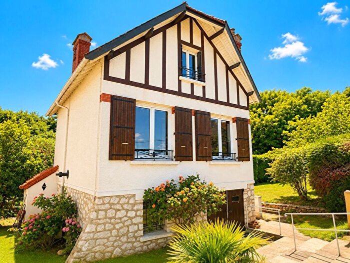 Bonnières-sur-Seine - Maison 4 pièces à vendre