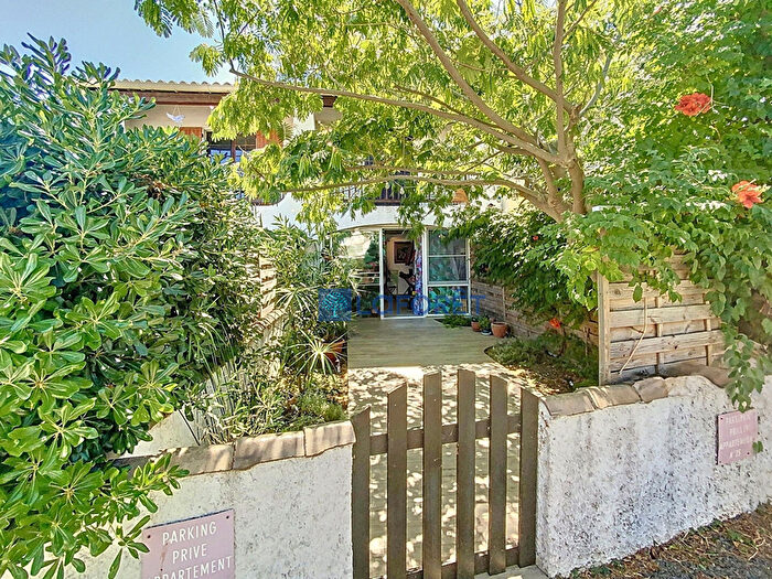 Appartement à vendre - Saintes-Maries-de-la-Mer - 1 pièce - 1 chambre