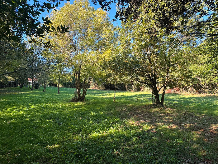 Maison à vendre - Jau-Dignac-et-Loirac - 5 pièces - 3 chambres