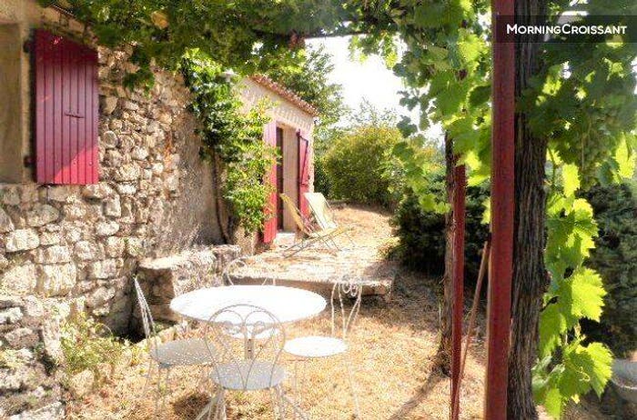 Maison 1 pièce à louer - Barjols