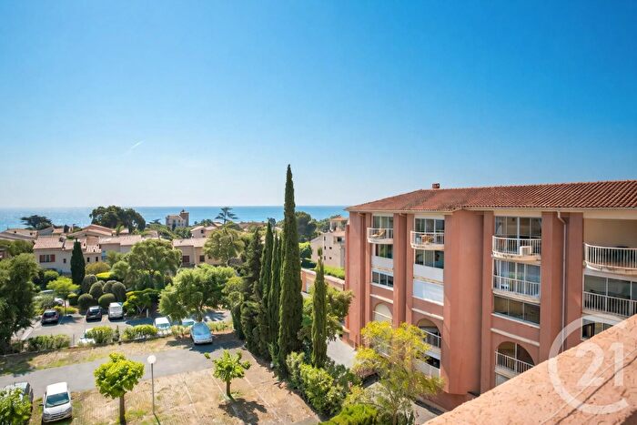 Appartement à vendre - Fréjus, Saint-Aygulf - 2 pièces - 1 chambre