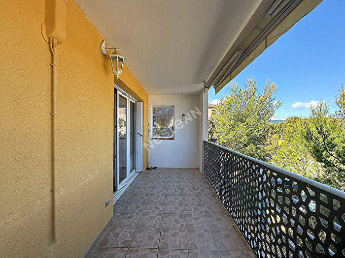 Appartement 4 pièces à vendre à La Ciotat, Saint-Hermentaire, Les Séveriers, La Salle