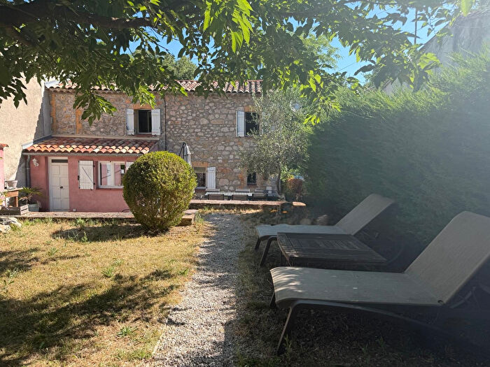 Maison 3 pièces à Mazaugues, à vendre