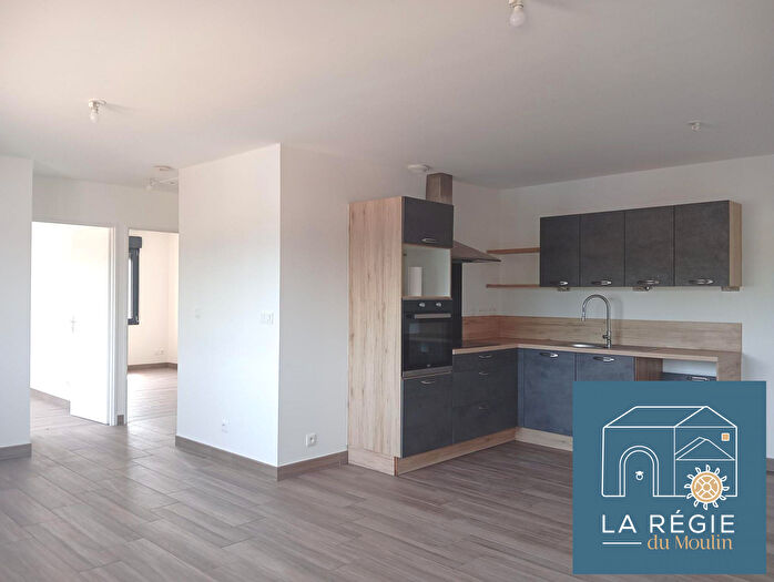 Salagnon : Appartement 3 pièces à louer