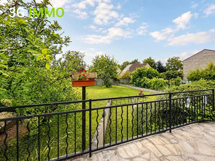 Issou : Maison 5 pièces à vendre
