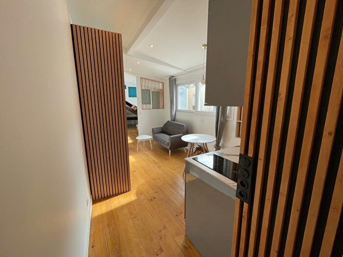 Appartement à louer - Paris e , Bastille, Popincourt - 2 pièces - 1 chambre