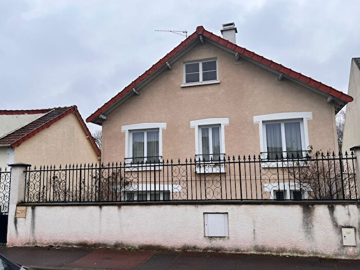 Maison à vendre - Garges-lès-Gonesse, La Lutece - 5 pièces - 4 chambres