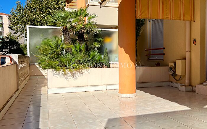 Appartement 3 pièces à Saint-Raphaël, Centre-ville, à vendre