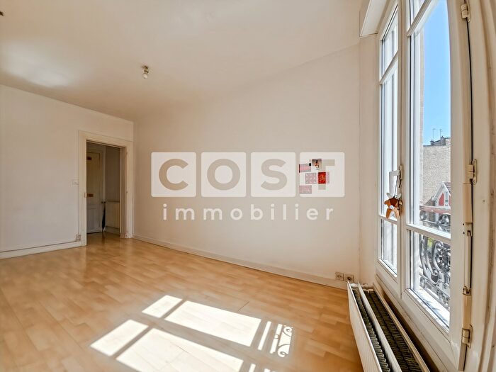 Bois-Colombes, Mairie, Gare : Appartement 2 pièces à vendre