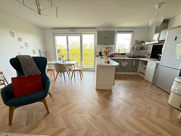Corbeil-Essonnes, Montconseil : Appartement 3 pièces à louer