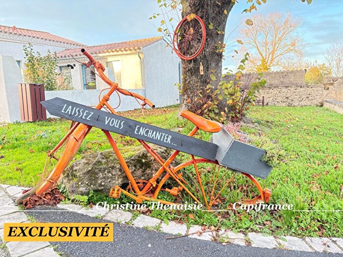 Maison à vendre - Sallertaine - 4 pièces - 3 chambres