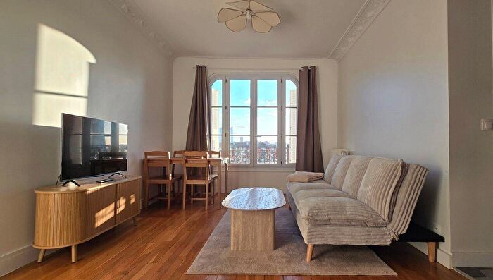 Appartement à louer - Gabriel Péri-Estienne dOrves, Colombes - 3 pièces - 2 chambres