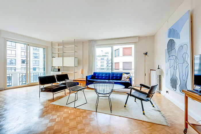 Paris 16ème, Muette-Nord, Trocadéro : Appartement 4 pièces à vendre