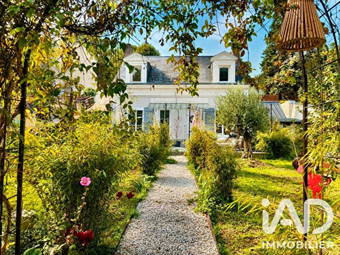 Vendôme, Centre-ville, Rochambeau - Maison 4 pièces à vendre