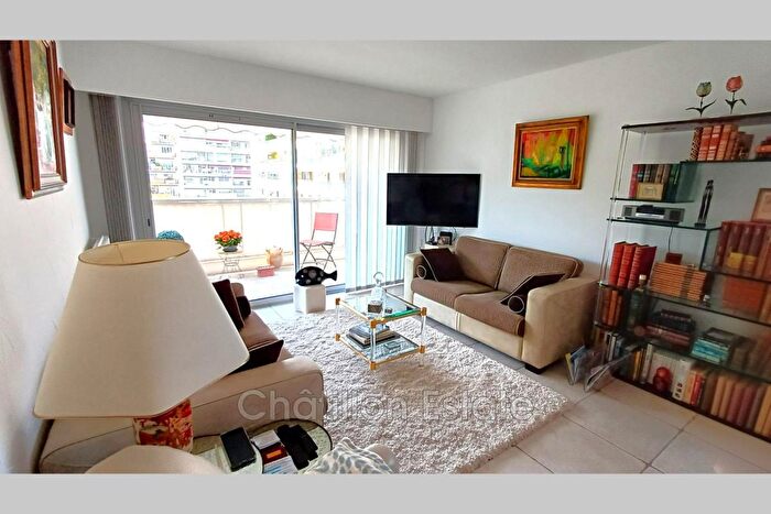Appartement 3 pièces à vendre - Cannes, Carnot