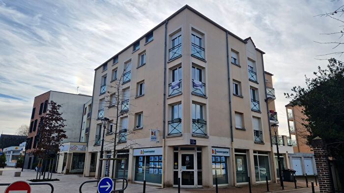 Appartement à vendre - Migennes - 3 pièces - 2 chambres