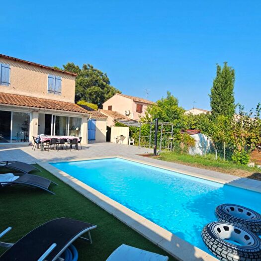 Maison à vendre - Puget-sur-Argens - 6 pièces - 4 chambres